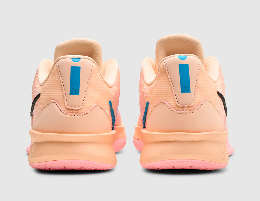 Nike Women's Sabrina 3 Crimson Tint / Black - Arctic Punch – size? Canada